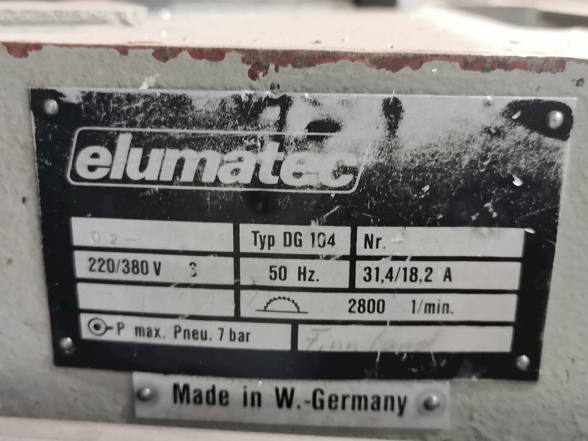 Elumatec DG 104 2-päinen alumiinisaha | Evomax